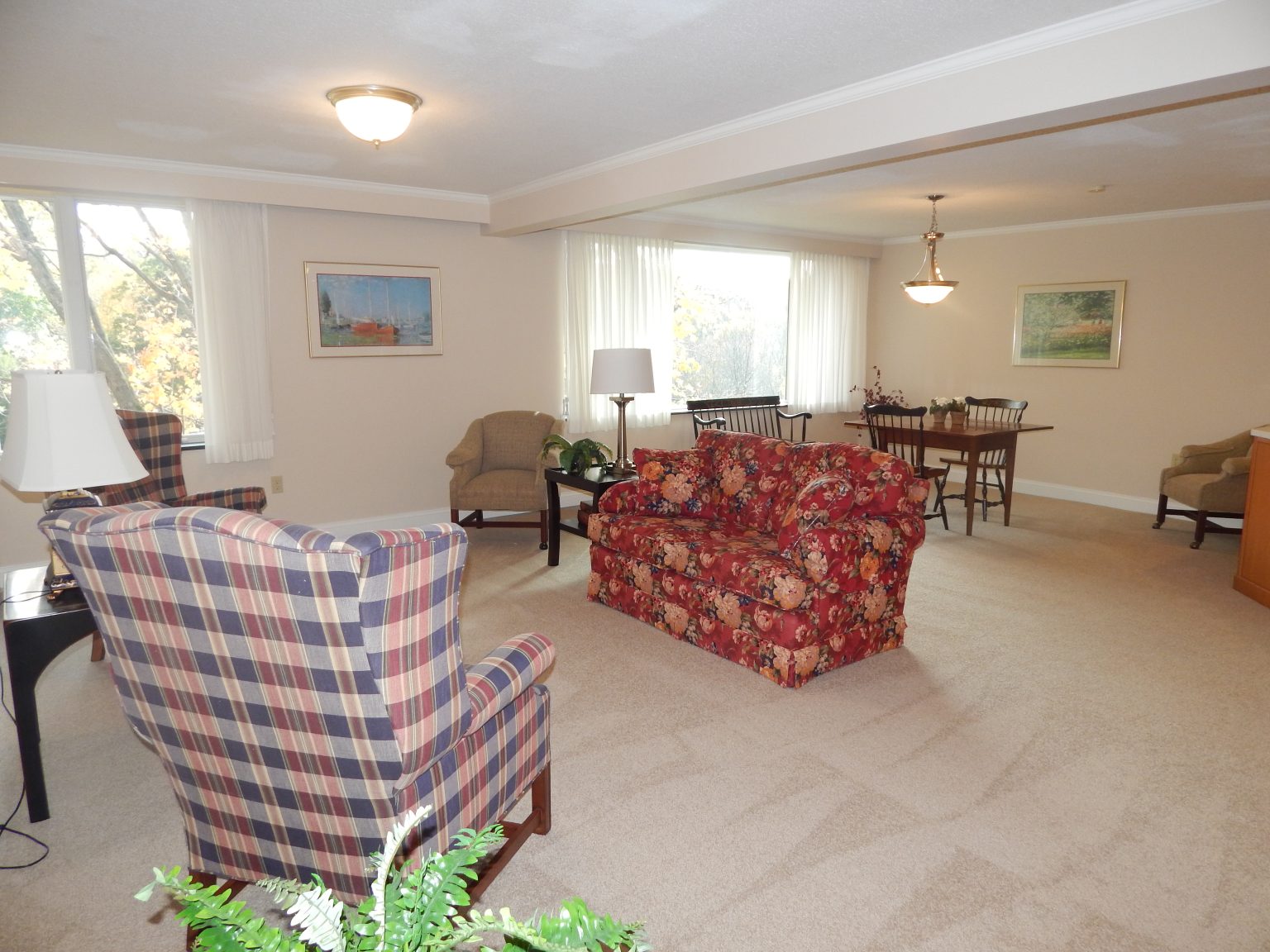 Available Senior Living Accommodations | Cornwall Manor