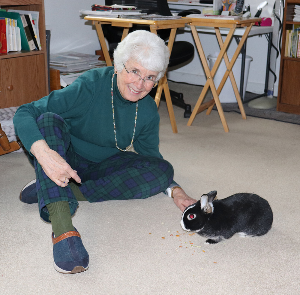 Susan and Louie: A Cornwall Manor (Bunny)Tail | Cornwall Manor